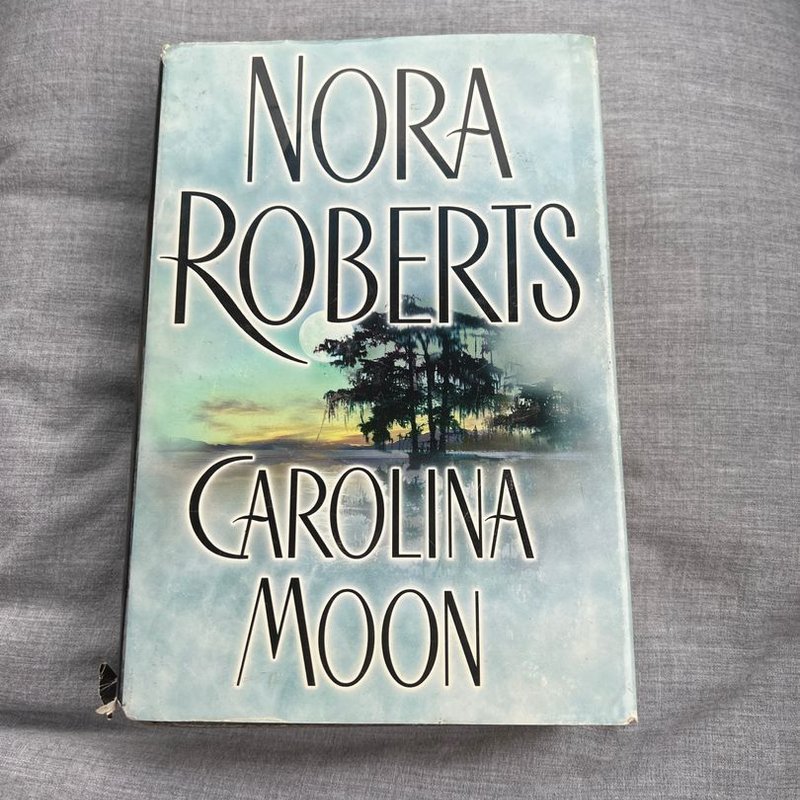 Carolina Moon by Nora Roberts , Hardcover | Pangobooks