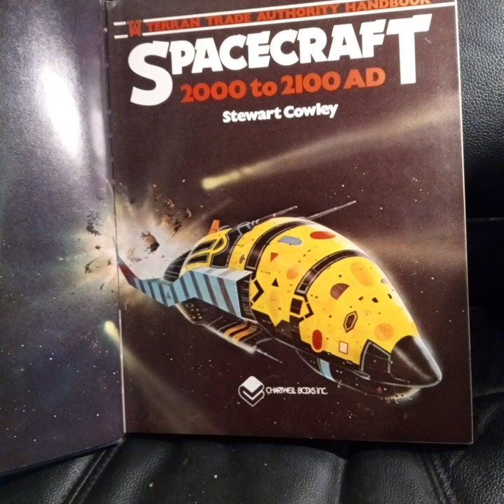 Spacecraft, 2000 to 2100 AD by Stewart Cowley
