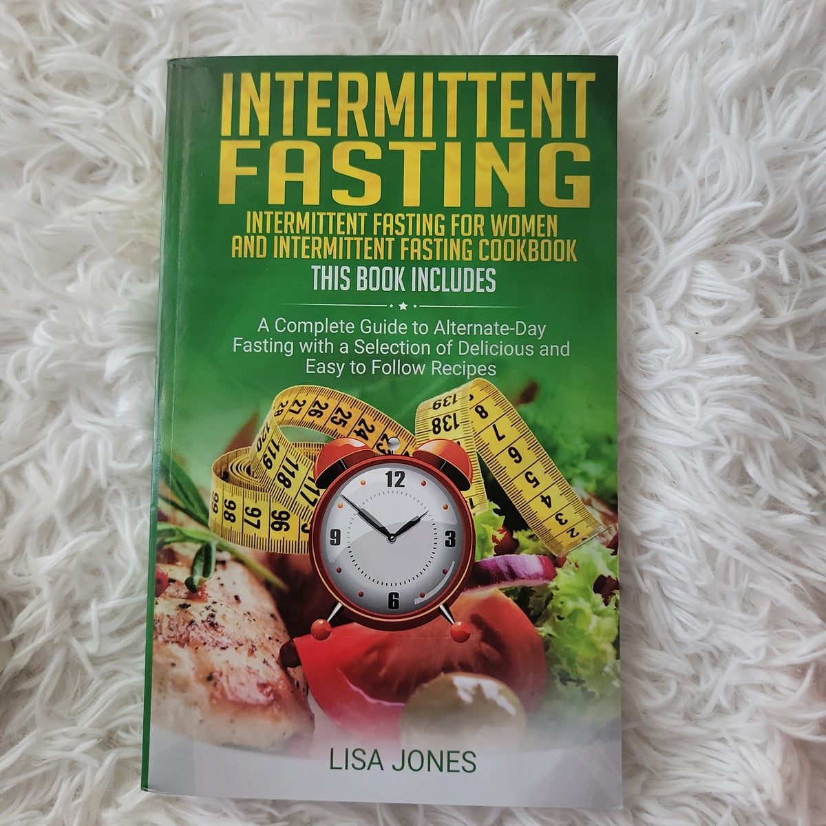 Intermittent Fasting by Lisa Jones