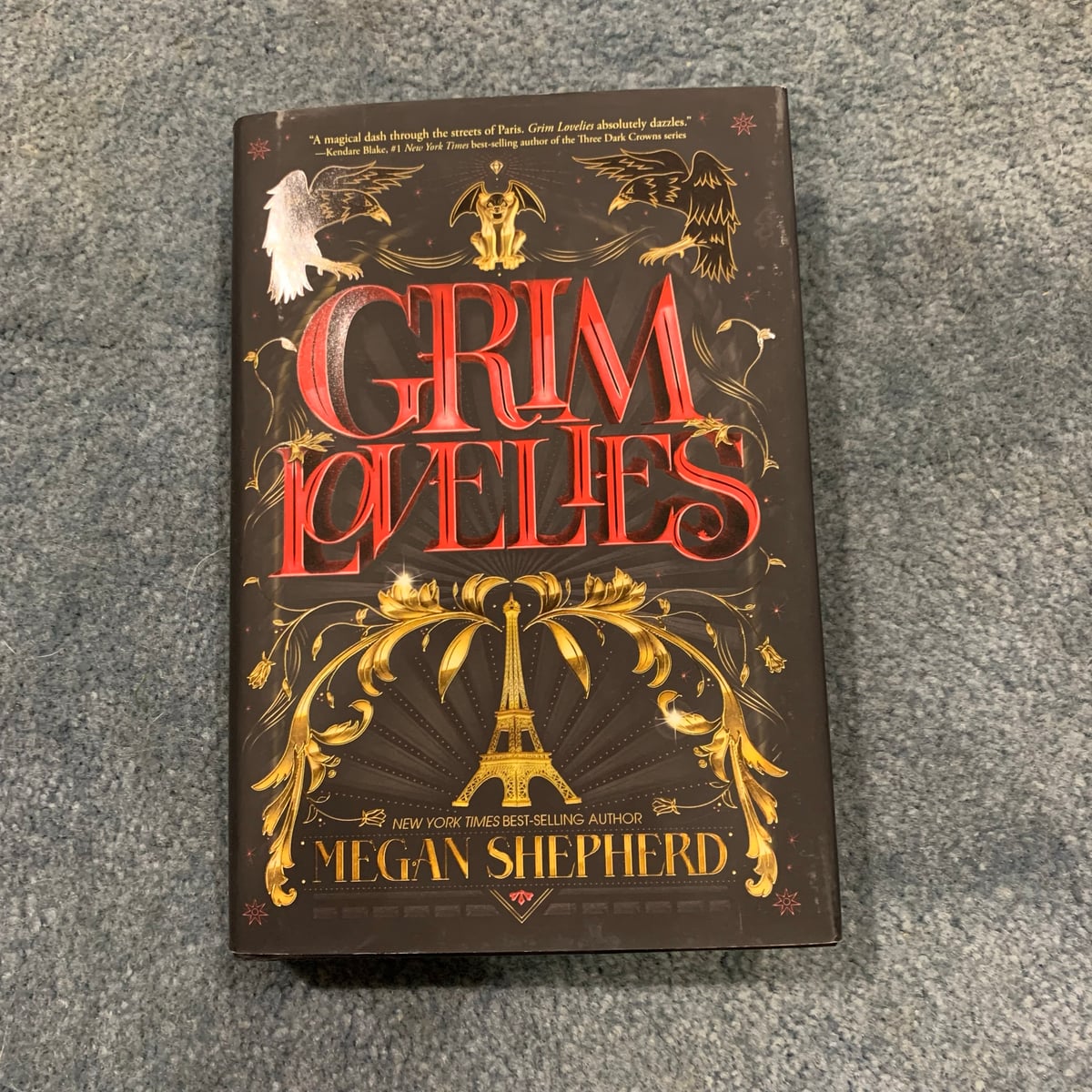 Grim Lovelies by Megan Shepherd, Hardcover | Pangobooks