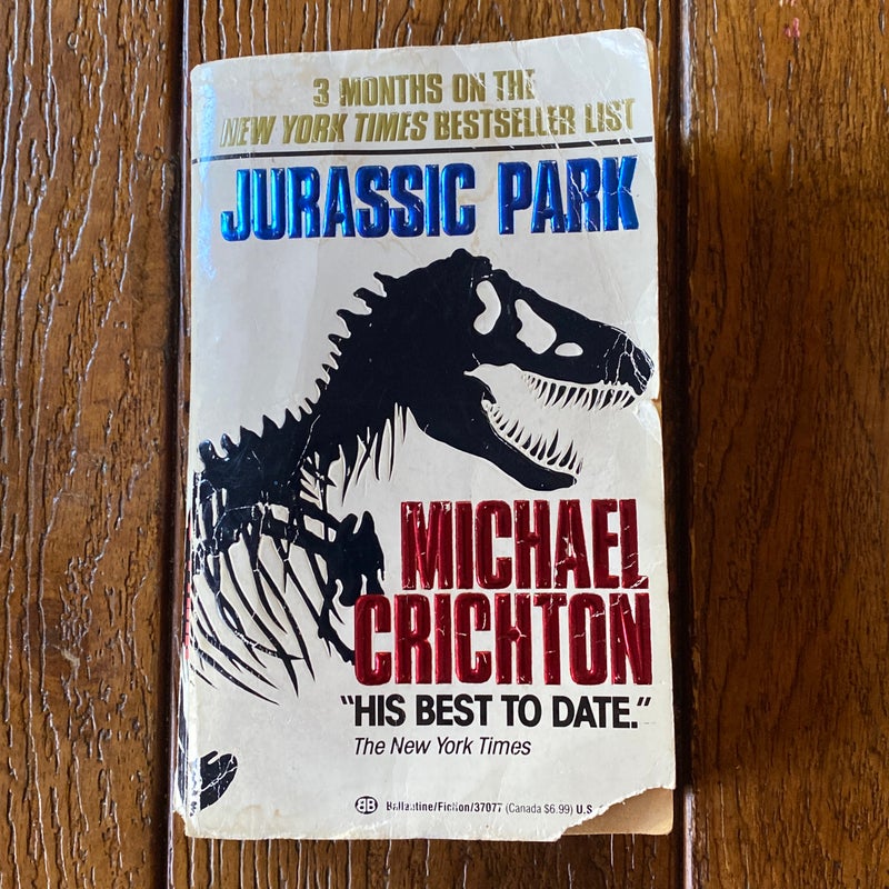 Jurassic Park by Michael Crichton, Paperback | Pangobooks