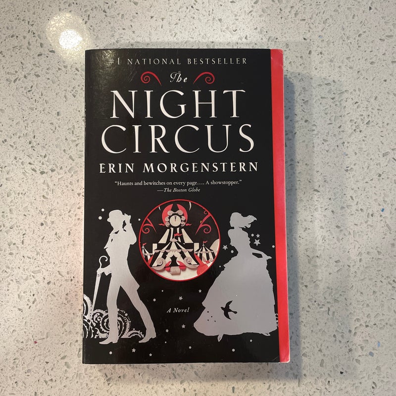 The Night Circus by Erin Morgenstern, Paperback | Pangobooks