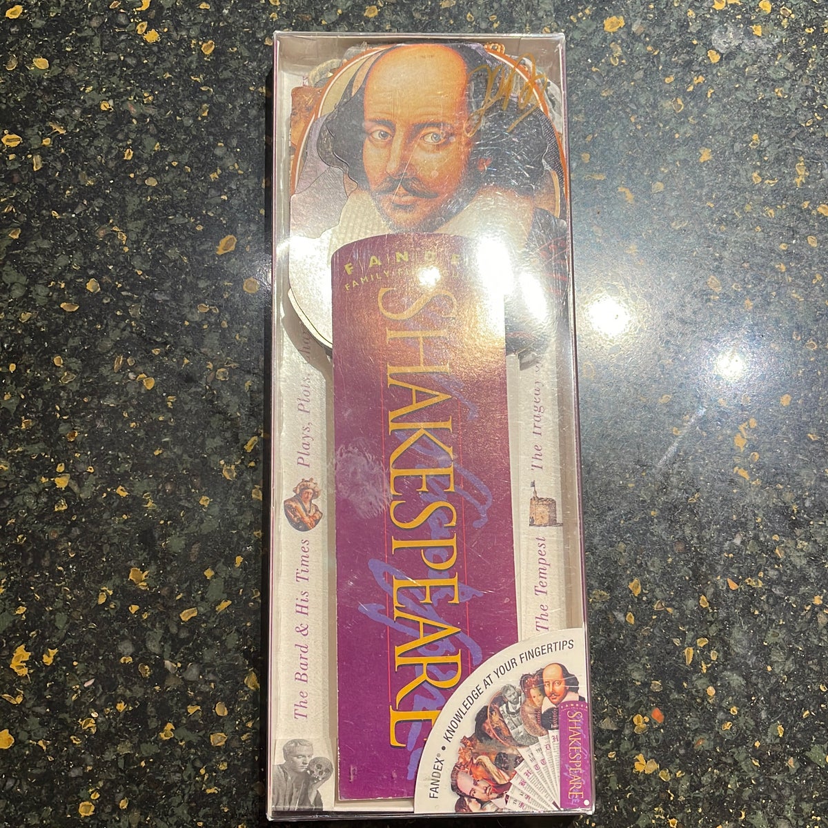 Shakespeare by Dan Myerson, Paperback | Pangobooks