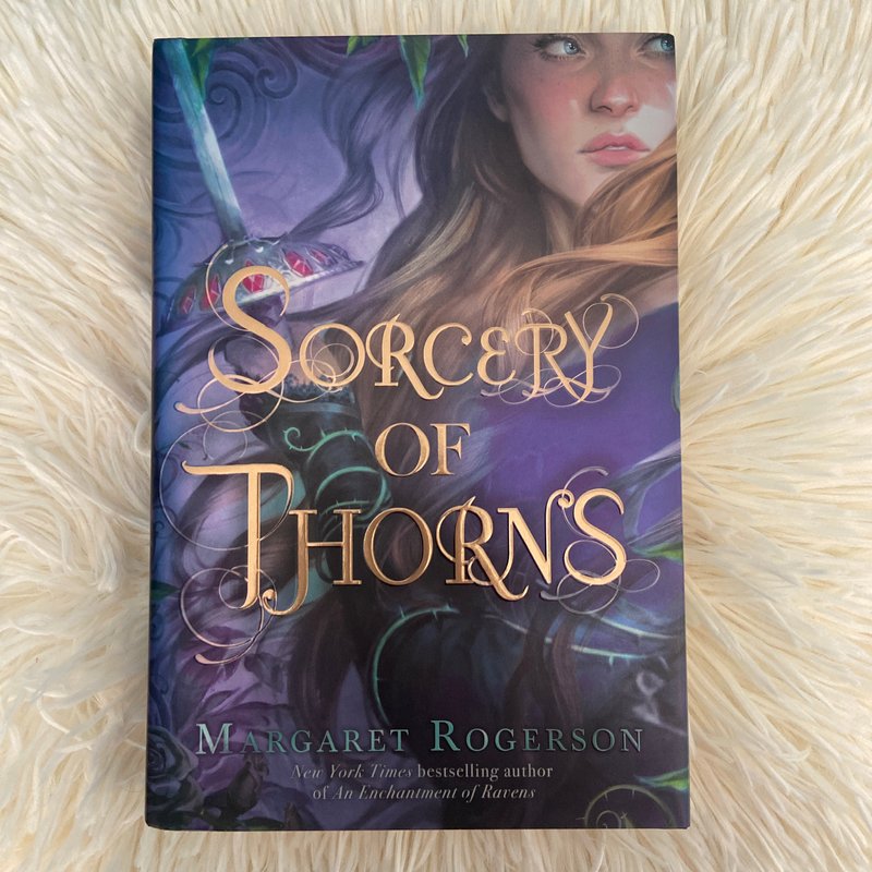 Sorcery of Thorns by Margaret Rogerson, Hardcover | Pangobooks