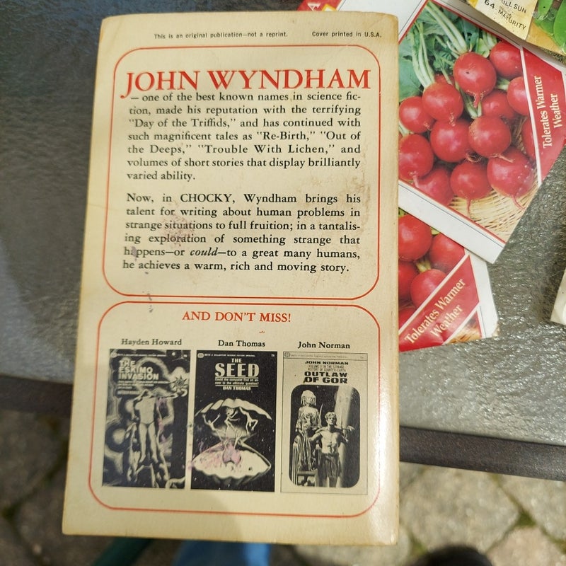 Chocky by John Wyndham , Paperback | Pangobooks