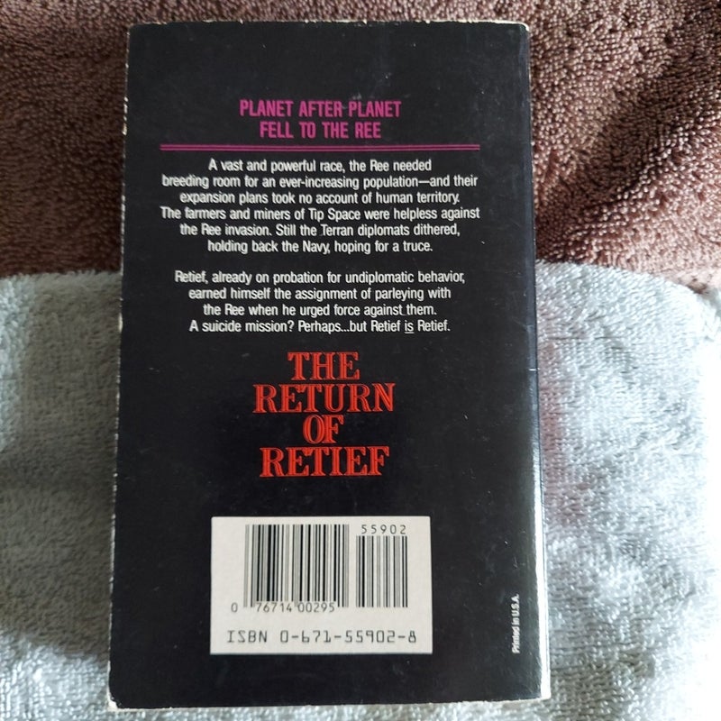 The Return Of Retief by Keith Laumer, Paperback | Pangobooks