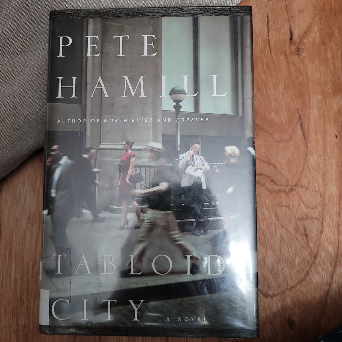 Tabloid City by Pete Hamill