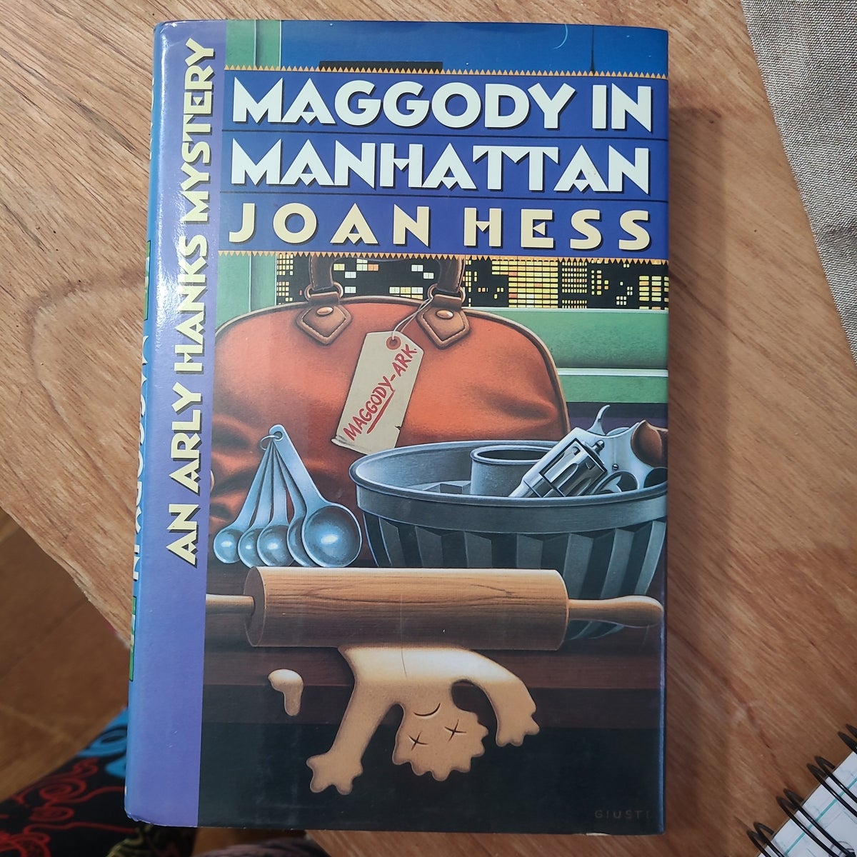 Maggody in Manhattan by Joan Hess