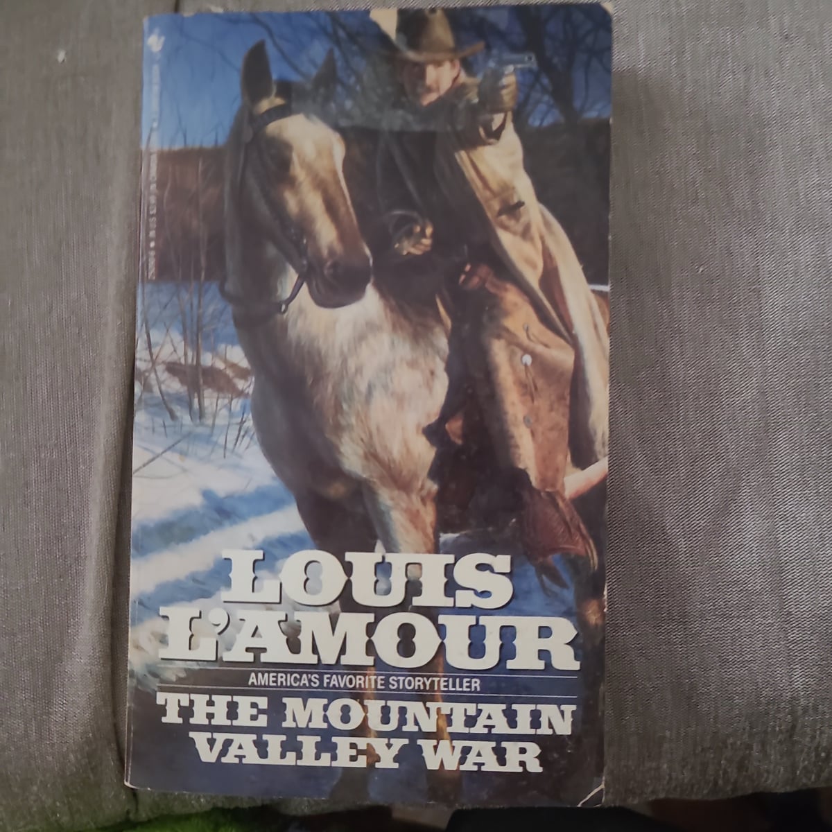 The Mountain Valley War by Louis L'Amour
