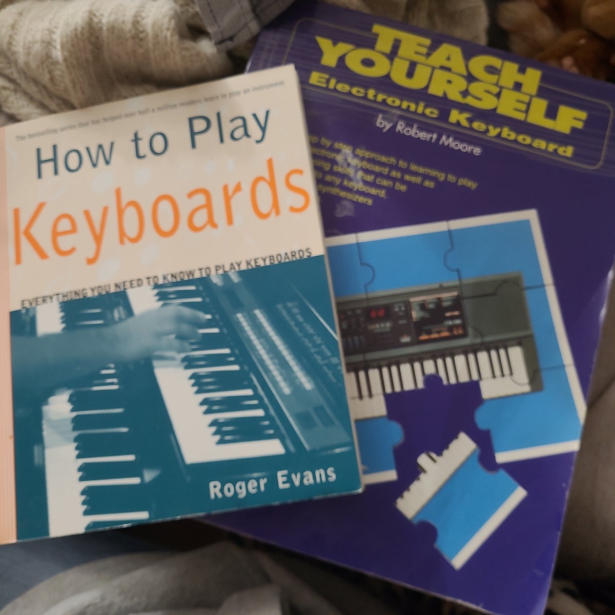 How to Play Keyboards by Roger Evans