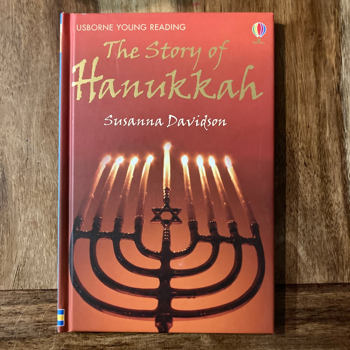 The Story of Hanukkah by Susanna Davidson