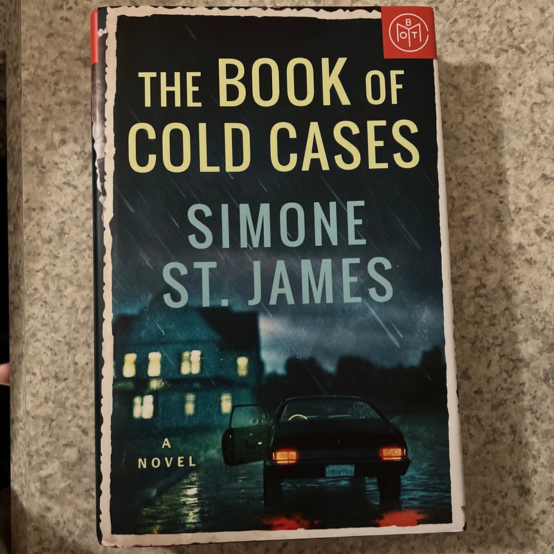 The Book of Cold Cases by Simone St. James, Hardcover | Pangobooks