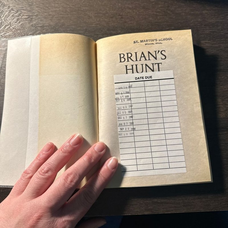 Brian’s Hunt by Gary Paulsen, Paperback | Pangobooks