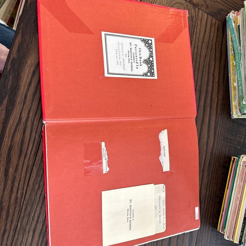 Dinosaurs by Design by Duane T. Gish