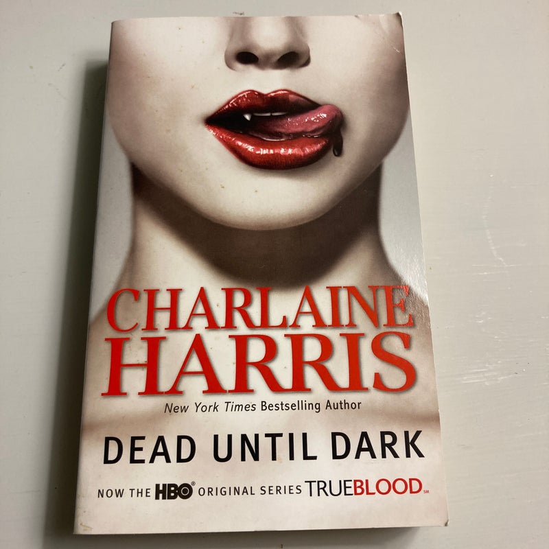 Dead until Dark by Charlaine Harris, Paperback | Pangobooks