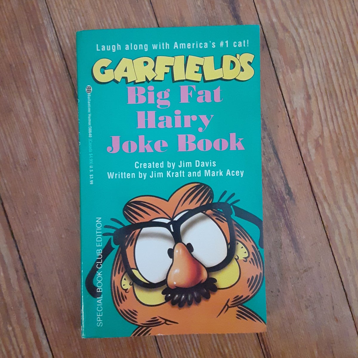 Garfield Big Fat Hairy Joke Book by Jim Davis