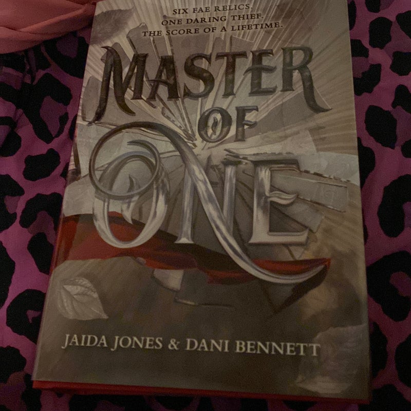 Master of One by Jaida Jones & Dani Bennett, Hardcover | Pangobooks