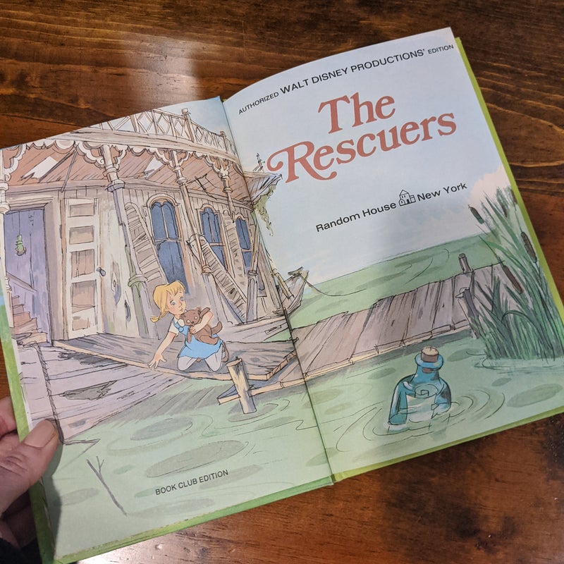 The Rescuers by Walt Disney Productions Staff, Hardcover | Pangobooks