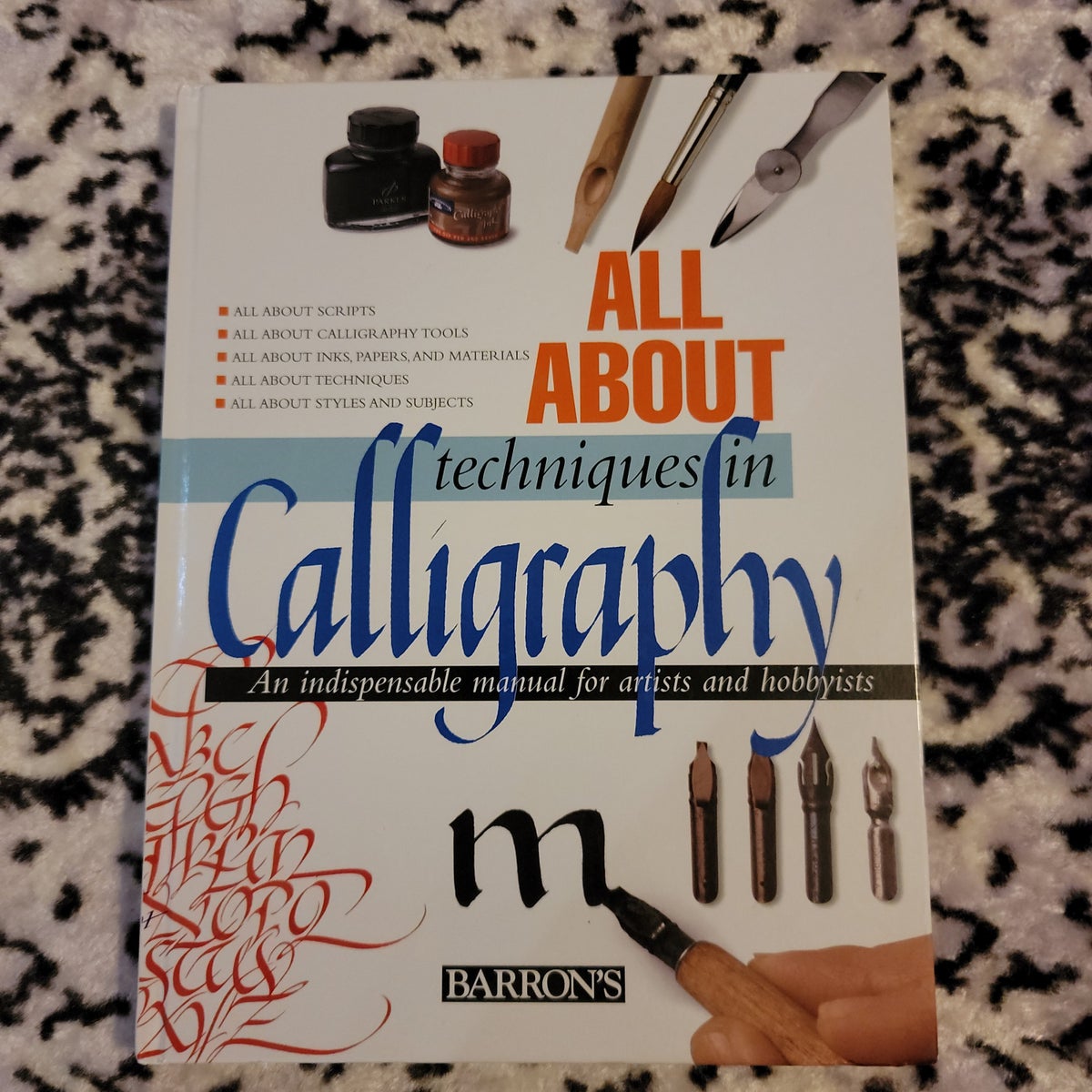 Calligraphy by Parramon's Editorial Team Staff