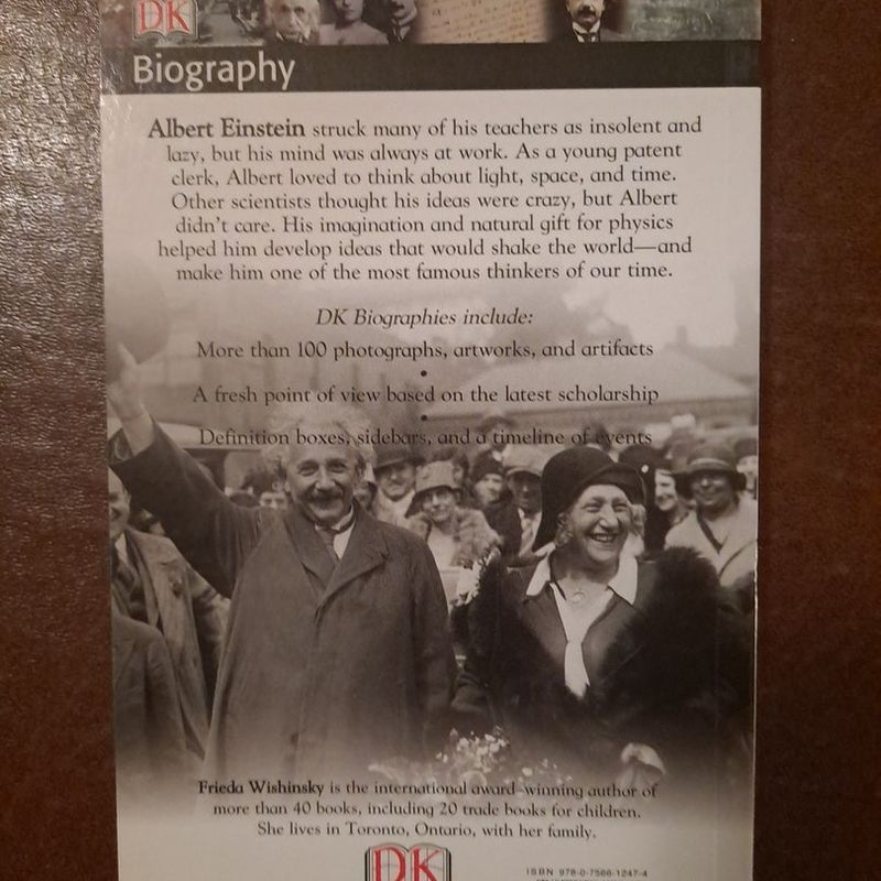 DK Biography: Albert Einstein by DK, Paperback | Pangobooks