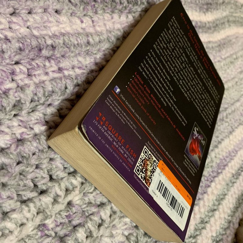 Cinder by Marissa Meyer, Paperback | Pangobooks