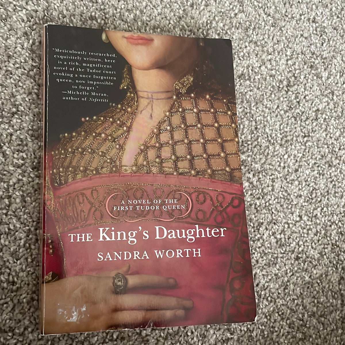 The King's Daughter by Sandra Worth, Paperback | Pangobooks