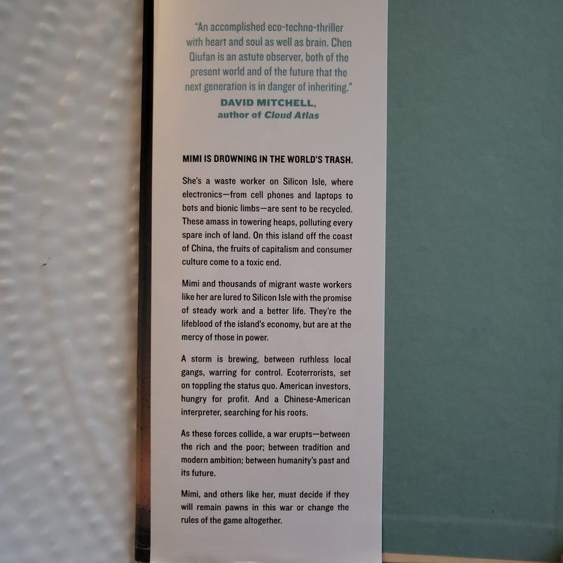 Waste Tide by Chen Qiufan, Hardcover | Pangobooks