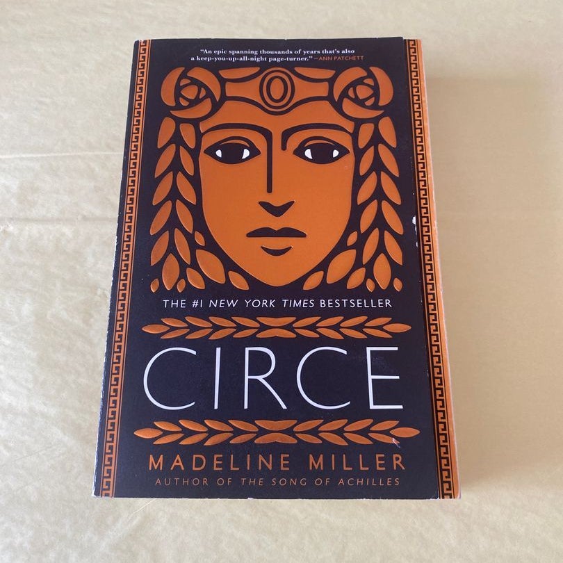 Circe by Madeline Miller, Paperback | Pangobooks