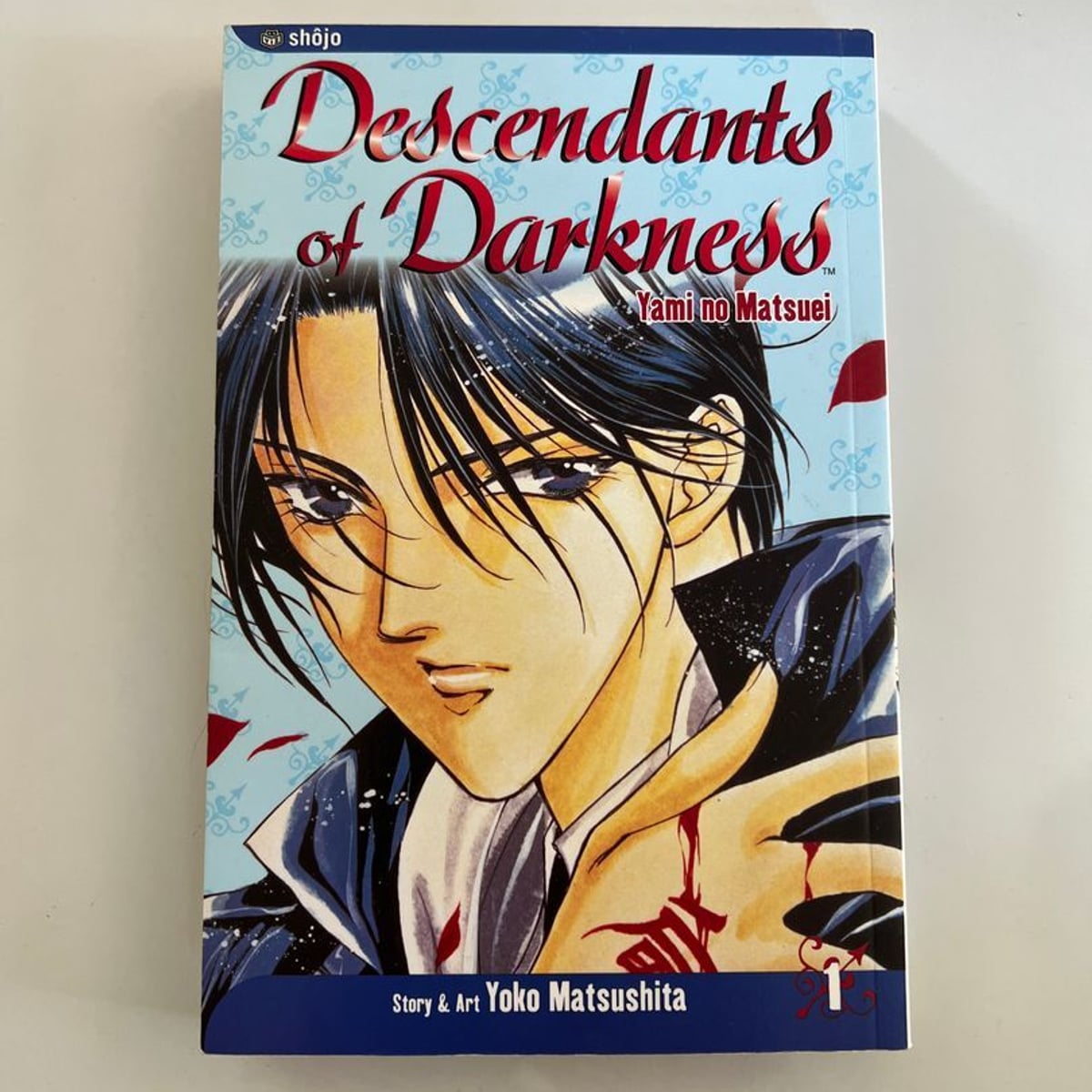 Descendants of Darkness, Vol. 1 by Yoko Matsushita