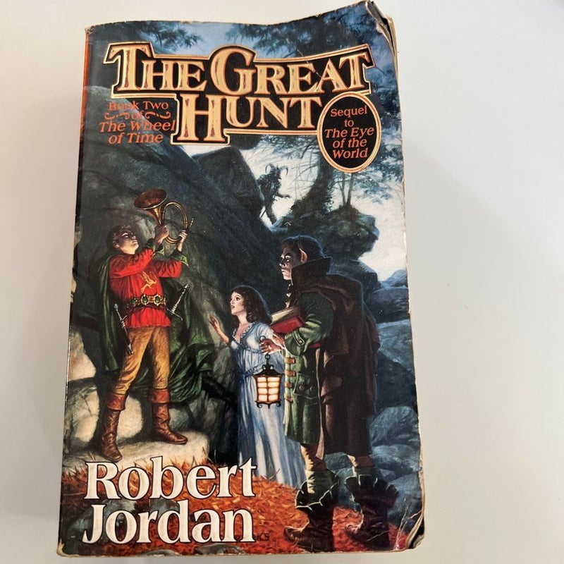 The Great Hunt by Robert Jordan