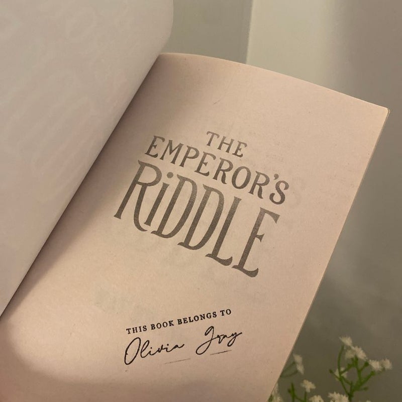 The Emperor's Riddle by Kat Zhang, Paperback | Pango Books