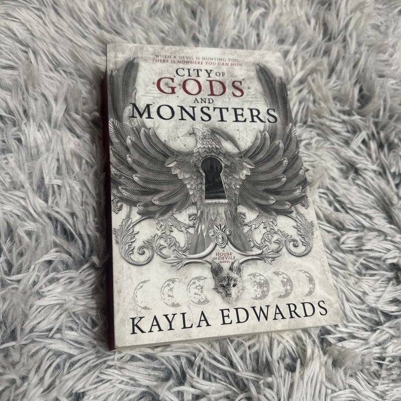 King and Kayla and the Case of the Missing Dog Treats by Dori Hillestad ...