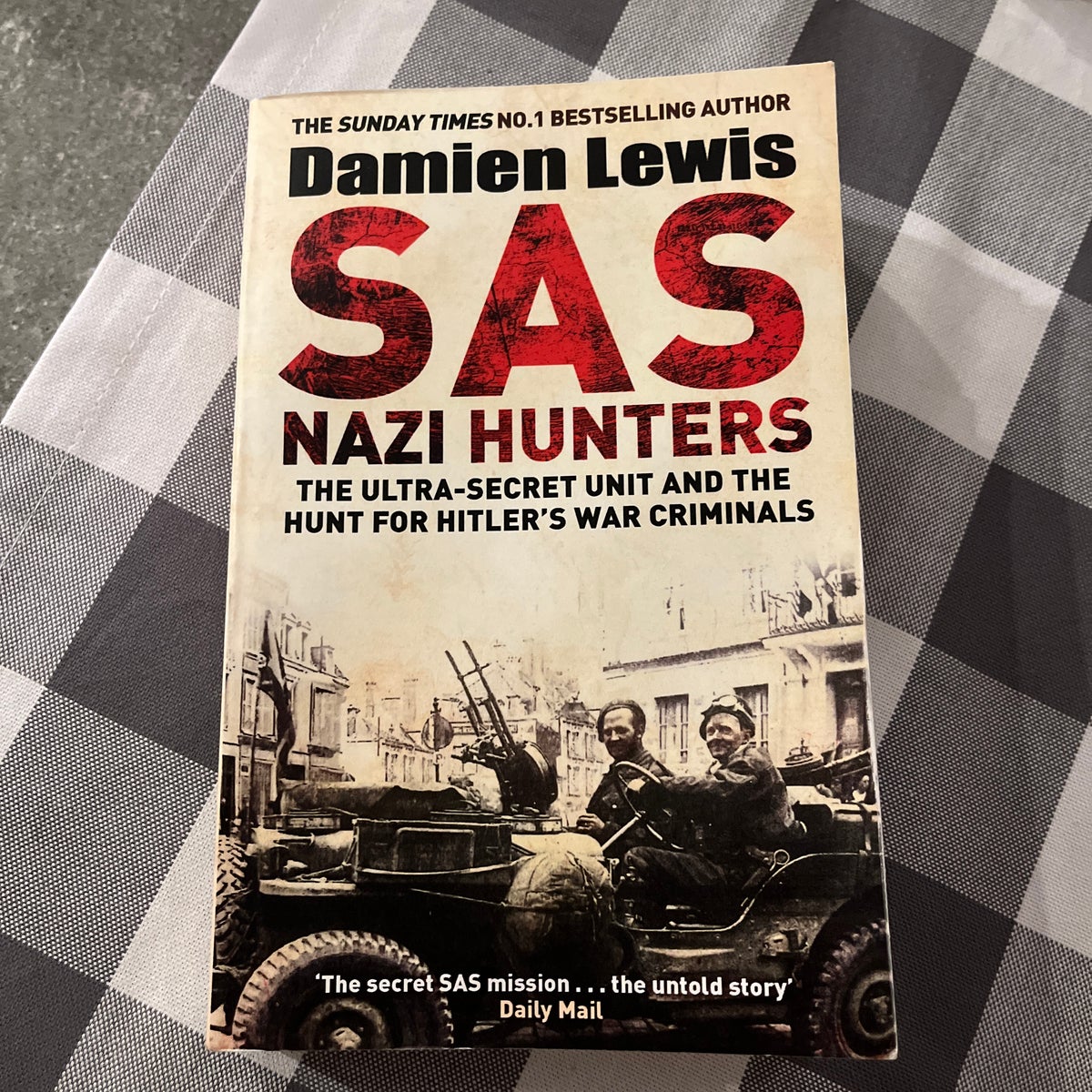 SAS Nazi Hunters by Damien Lewis