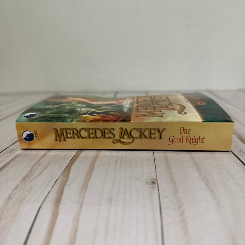 One Good Knight by Mercedes Lackey, Paperback | Pangobooks