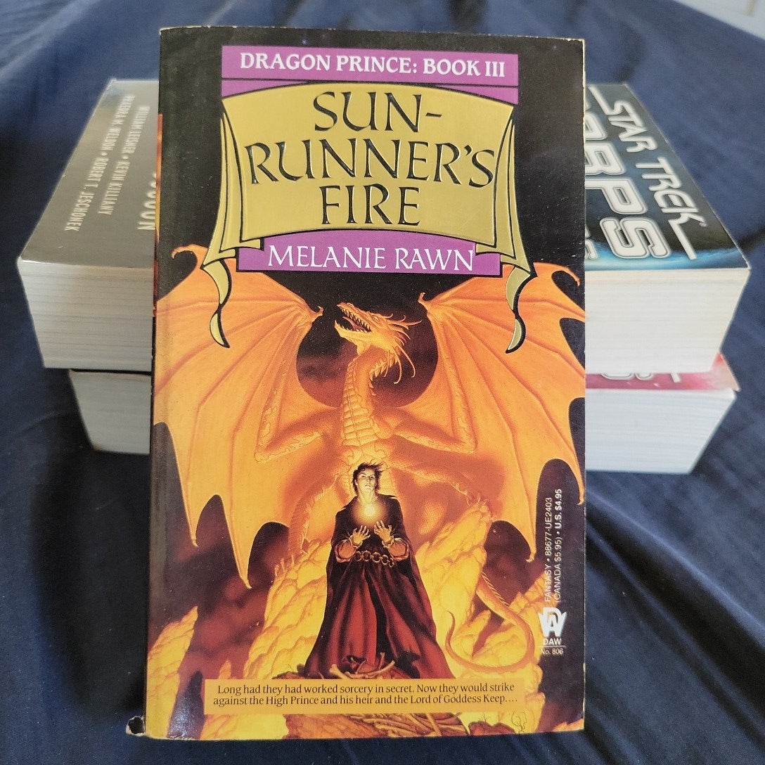 Sunrunner's Fire by Melanie Rawn