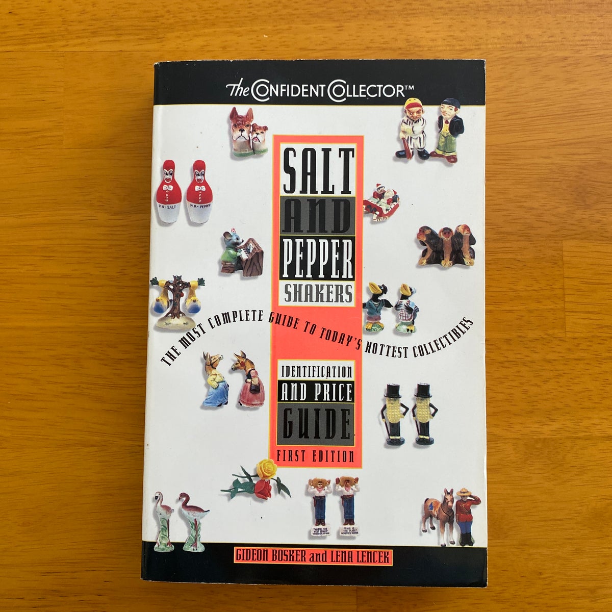 Salt and Pepper Shakers by Gideon Bosker, Lena Lencek