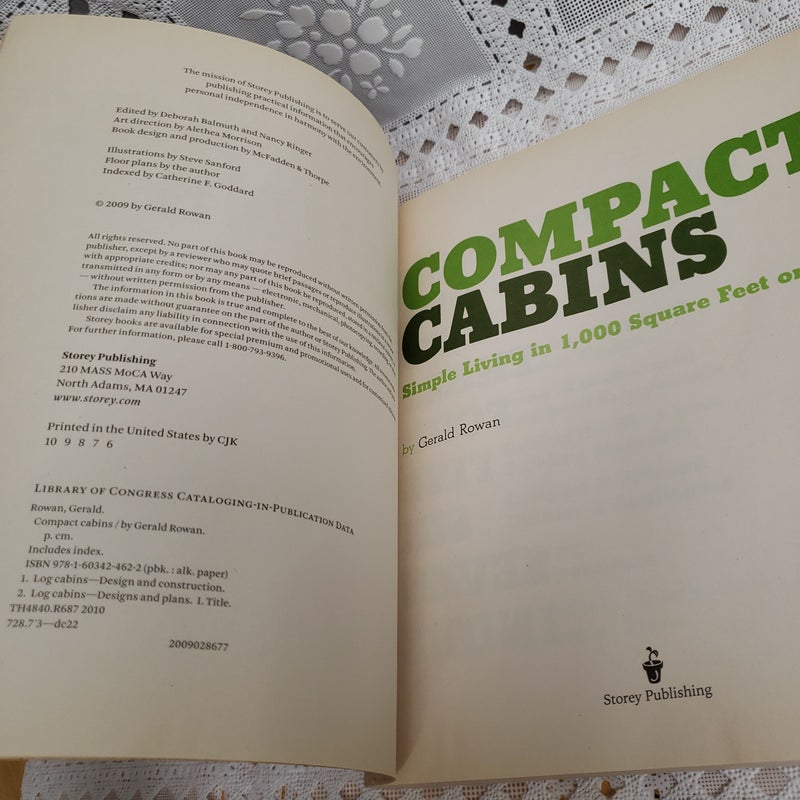 Compact Cabins by Gerald Rowan, Paperback | Pango Books