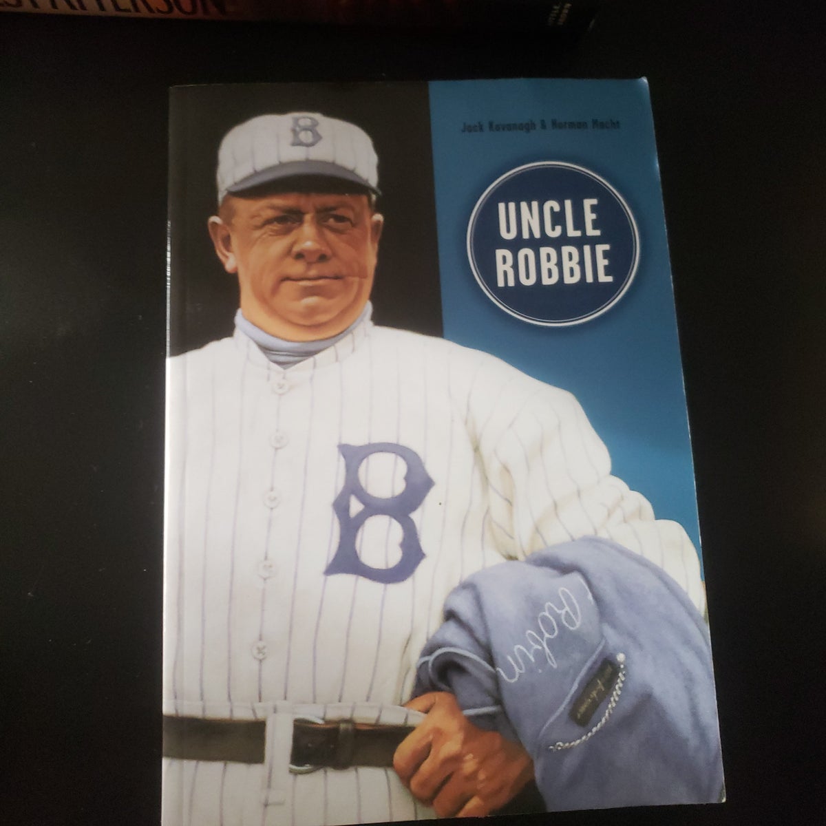 Uncle Robbie by Jack Kavanagh, Paperback | Pangobooks