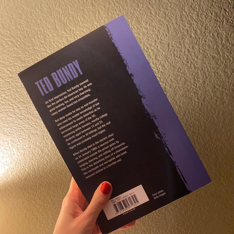 Ted Bundy by Al Cimino , Paperback | Pangobooks