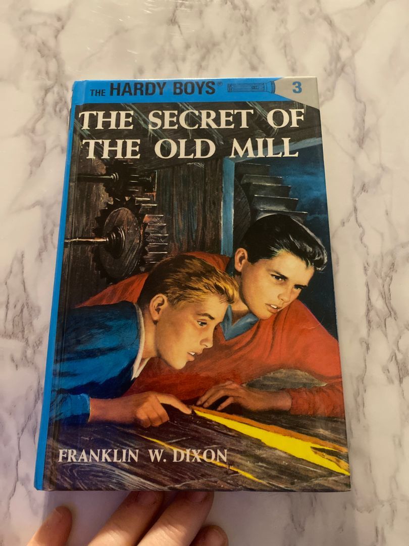 Hardy Boys 03: the Secret of the Old Mill by Franklin W. Dixon ...