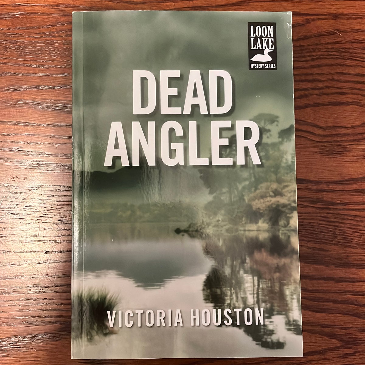 Dead Angler by Victoria Houston | Pangobooks