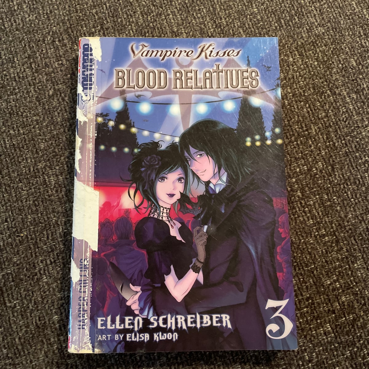 Vampire Kisses: Blood Relatives, Volume III by Ellen Schreiber