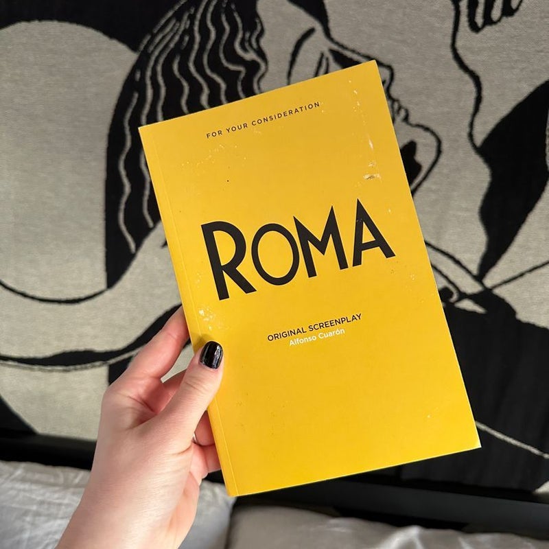 Roma by Alfonso Cuaron, Paperback | Pangobooks