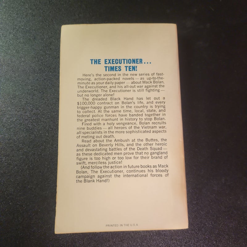 Death Squad by Don Pendleton , Paperback | Pangobooks