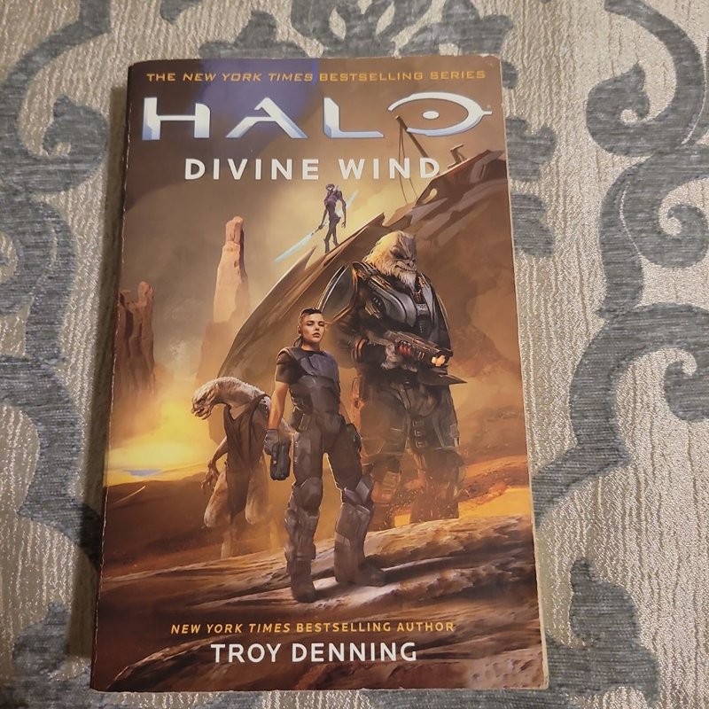 Halo: Divine Wind by , Paperback | Pangobooks