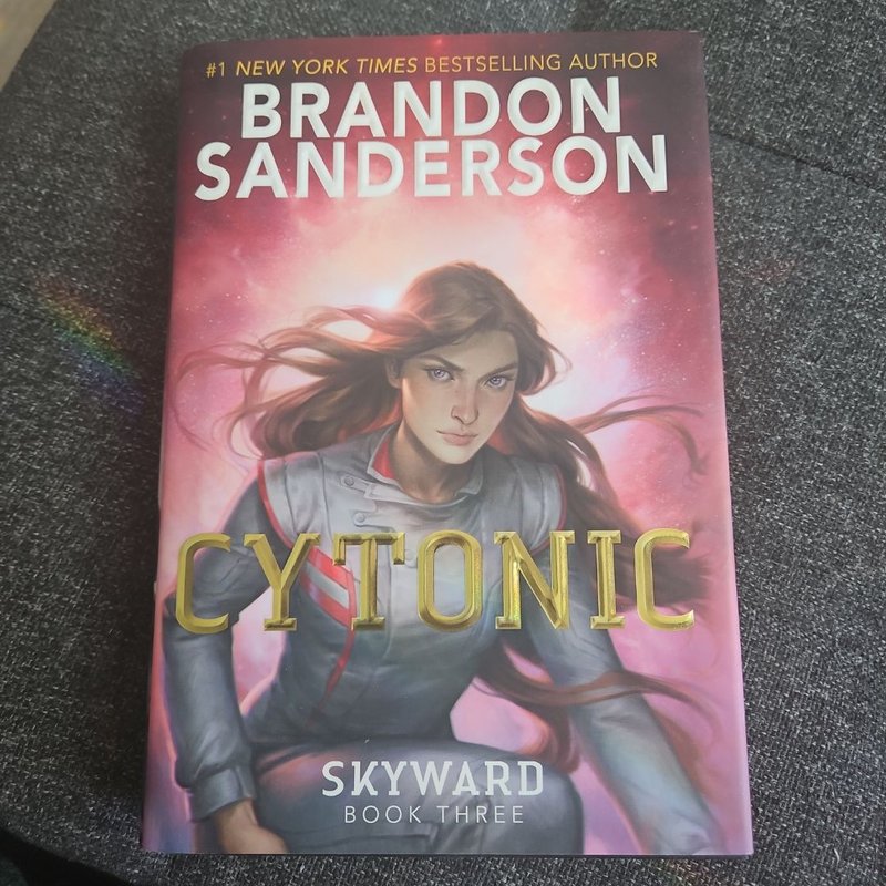 Cytonic by , Hardcover | Pangobooks