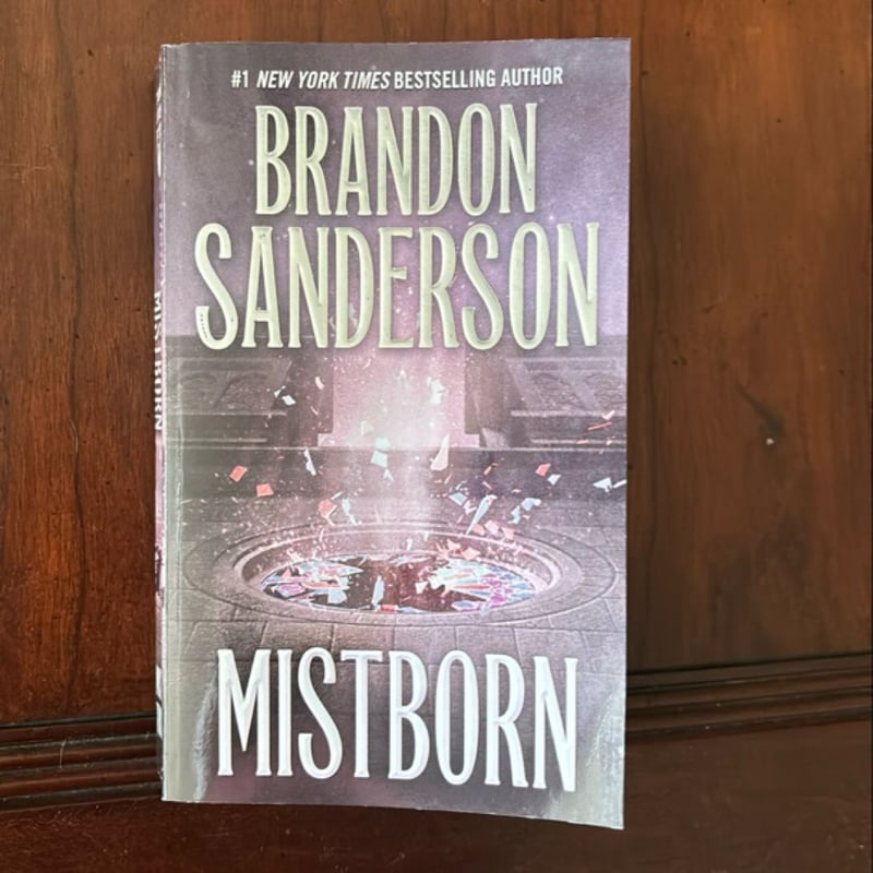 Mistborn by Brandon Sanderson, Paperback | Pangobooks