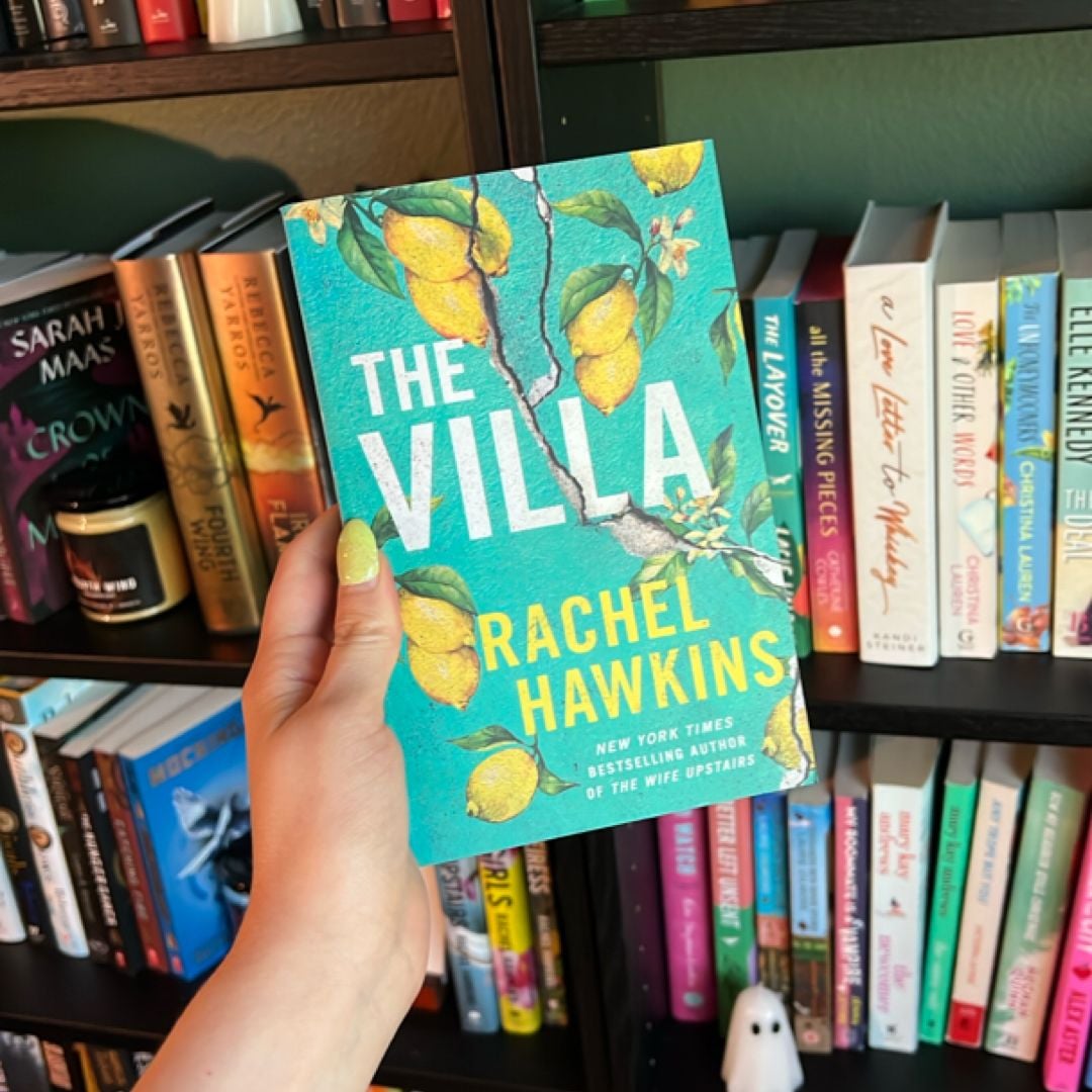 The Villa by Rachel Hawkins , Paperback | Pangobooks