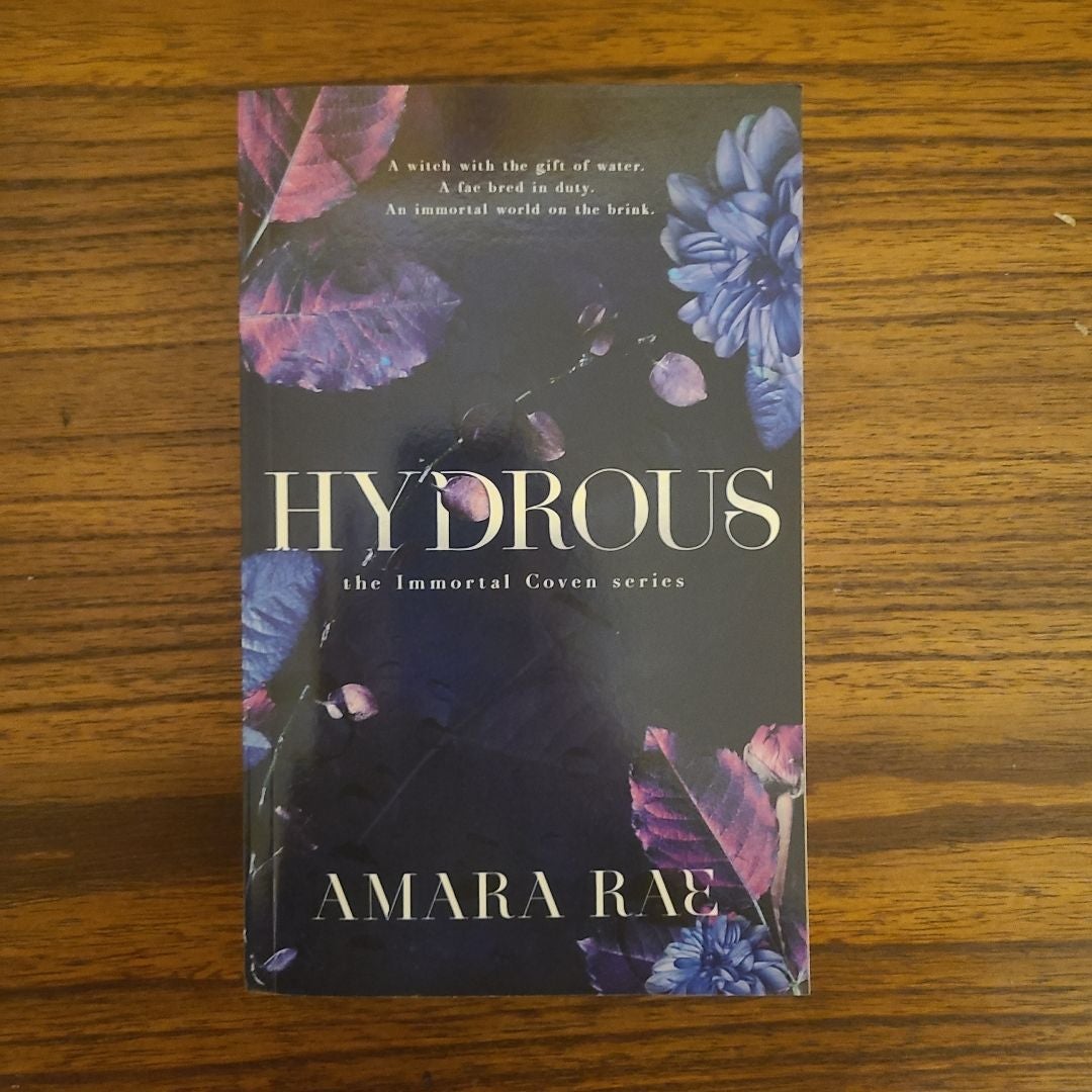 Hydrous by Amara Rae, Paperback | Pangobooks