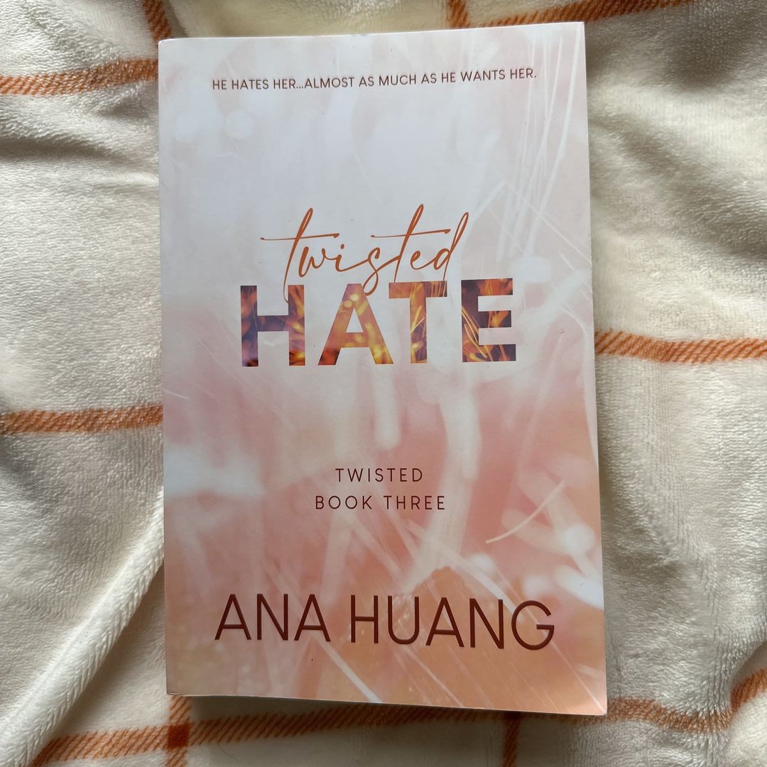 Twisted Hate by Ana Huang, Paperback | Pangobooks